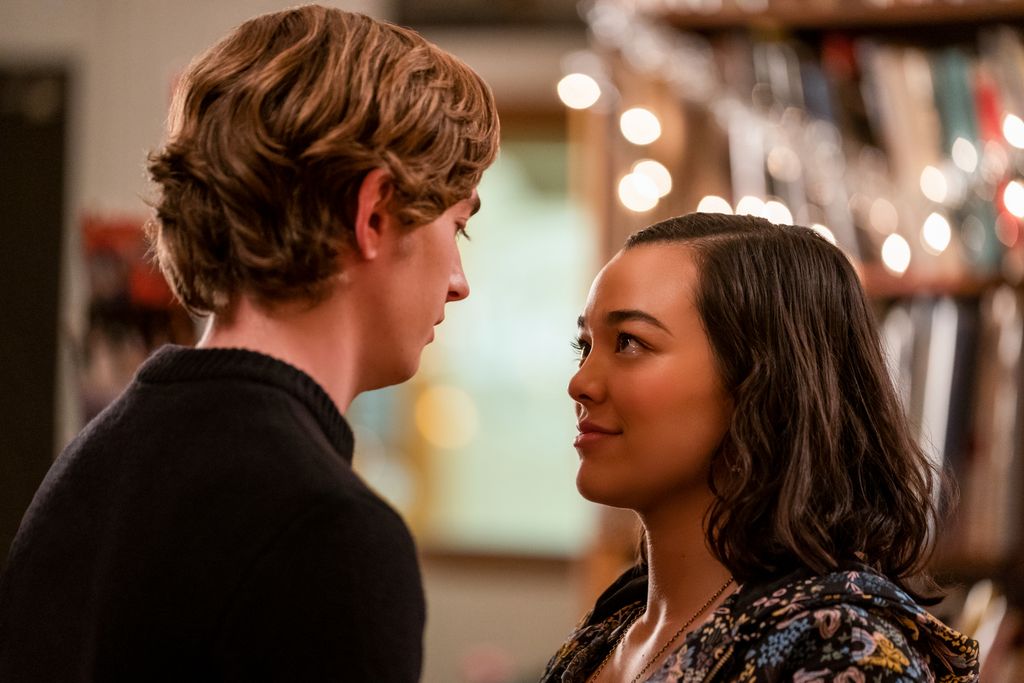 The 33 Best Romantic TV Shows on Netflix | Marie Claire