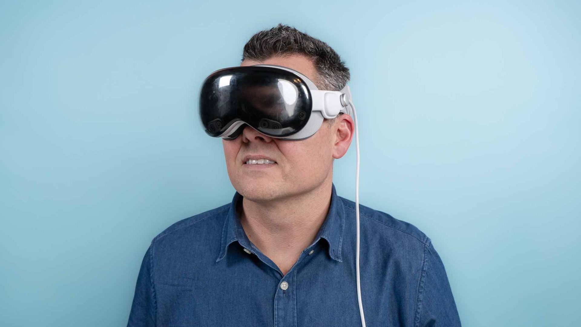 This is the biggest Apple Vision Pro complaint — here’s what Apple says ...