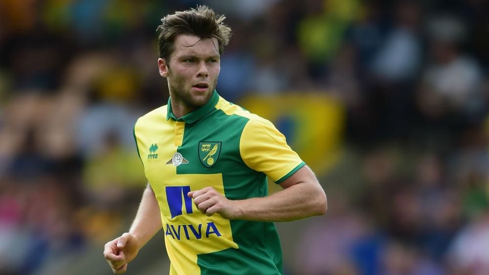 Four more years for Howson at Norwich | FourFourTwo