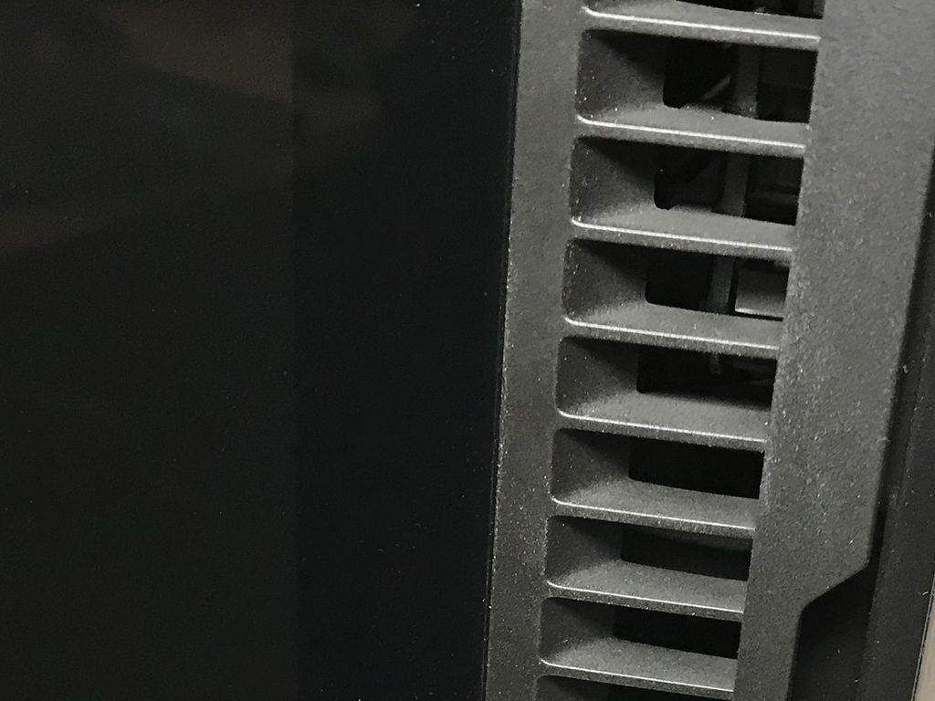 Fractal Design Define R6 Tempered Glass Edition Review - Tom's Hardware ...