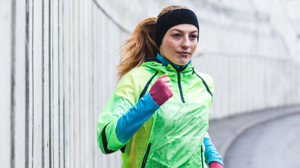 Here's how running in the rain affects your performance | Live Science