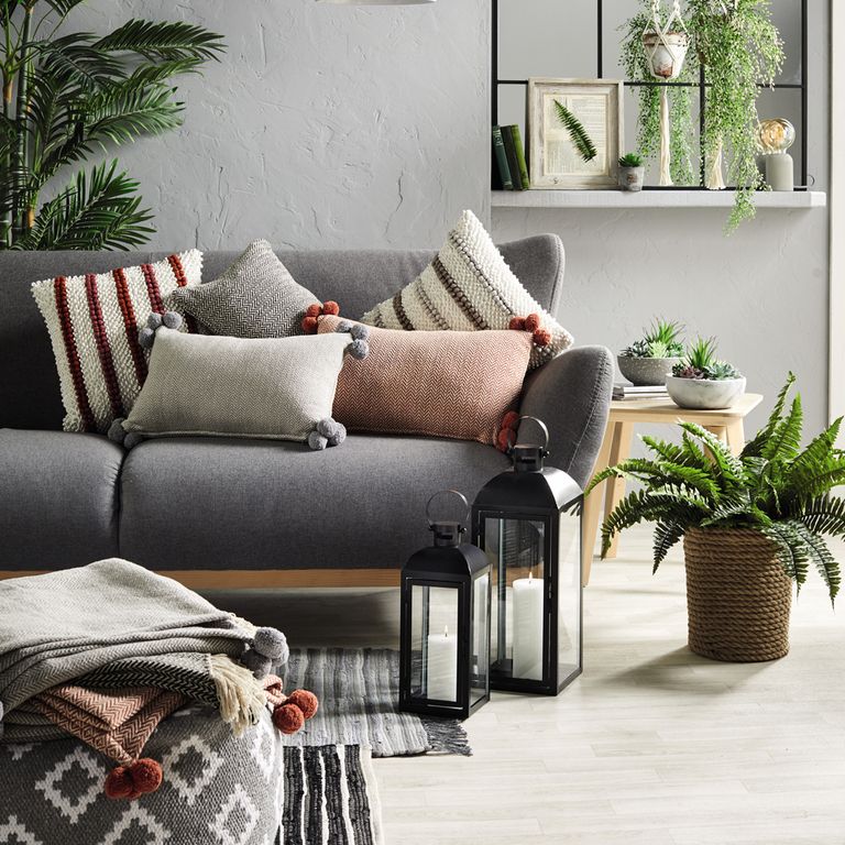 Don't miss new Nordic Aldi home accessories – including Pom-Pom throws ...