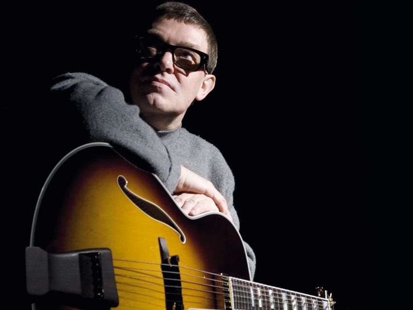 What strings do you use, Bill Nelson? | MusicRadar