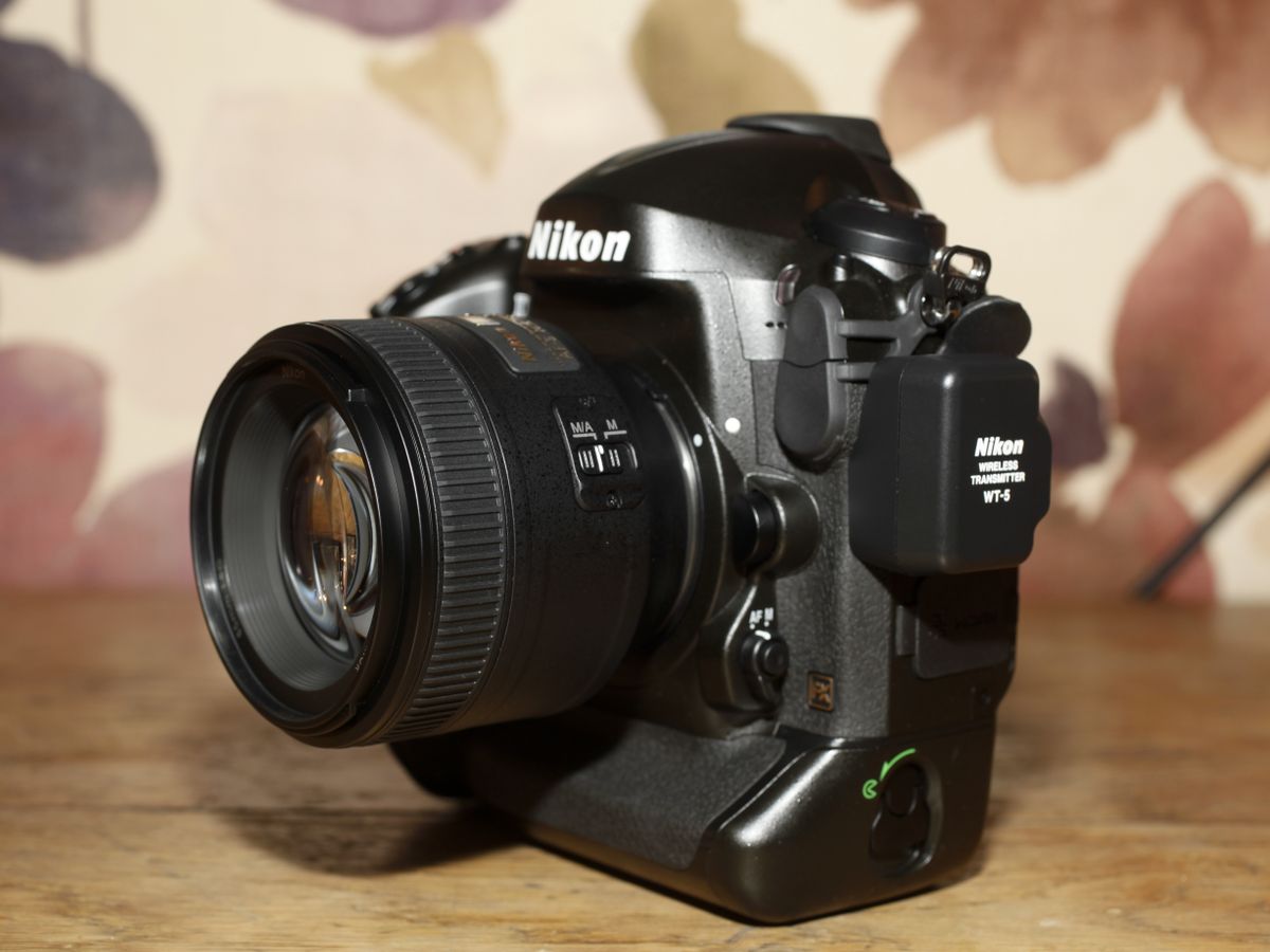 Nikon D4 review | TechRadar