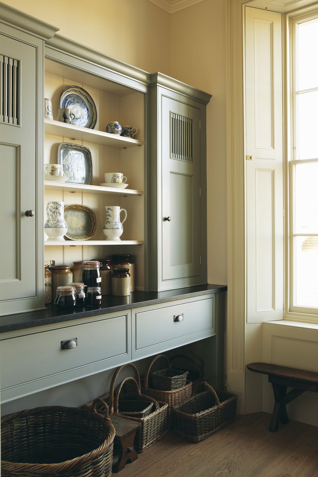 What is a butler's pantry? Everything you need to know | Homes and Gardens
