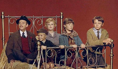 8 Weird Walt Disney Movies That Really Need A Do Over | Cinemablend