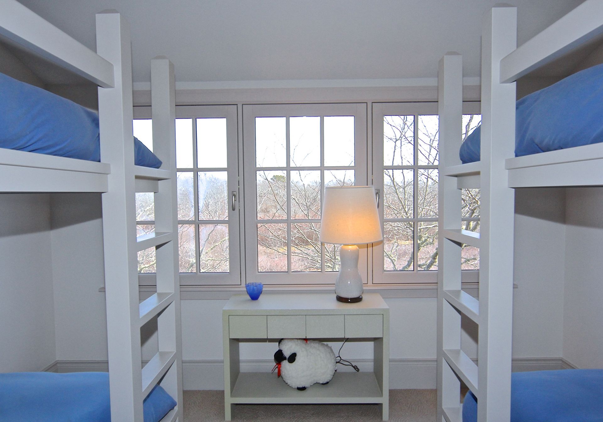 Obama house: tour Barack and Michelle's new Martha's Vineyard home ...