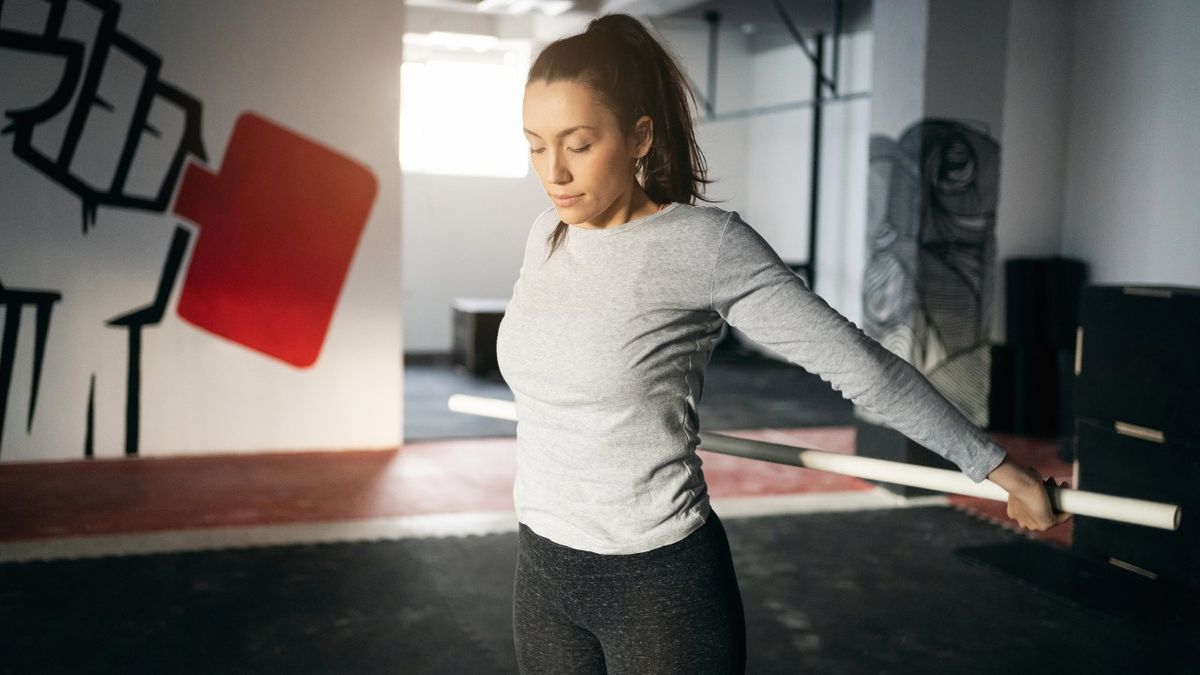 Best Shoulder Workout Routine To Build Size And Strength | Coach