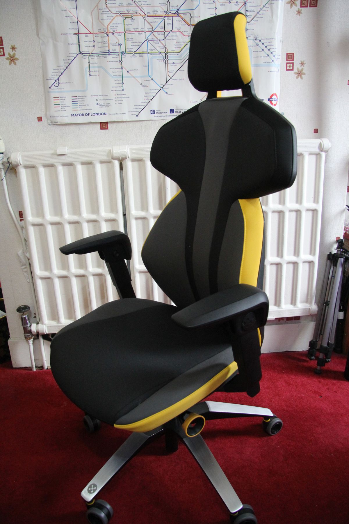 Sybr Chair Si1 Review: A throne (not so) fit for royalty | Tom's Guide