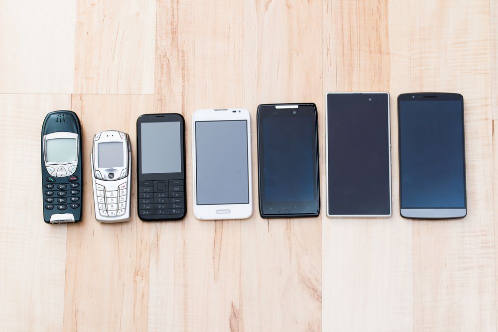 When does an old smartphone become unsafe to use? | Tom's Guide