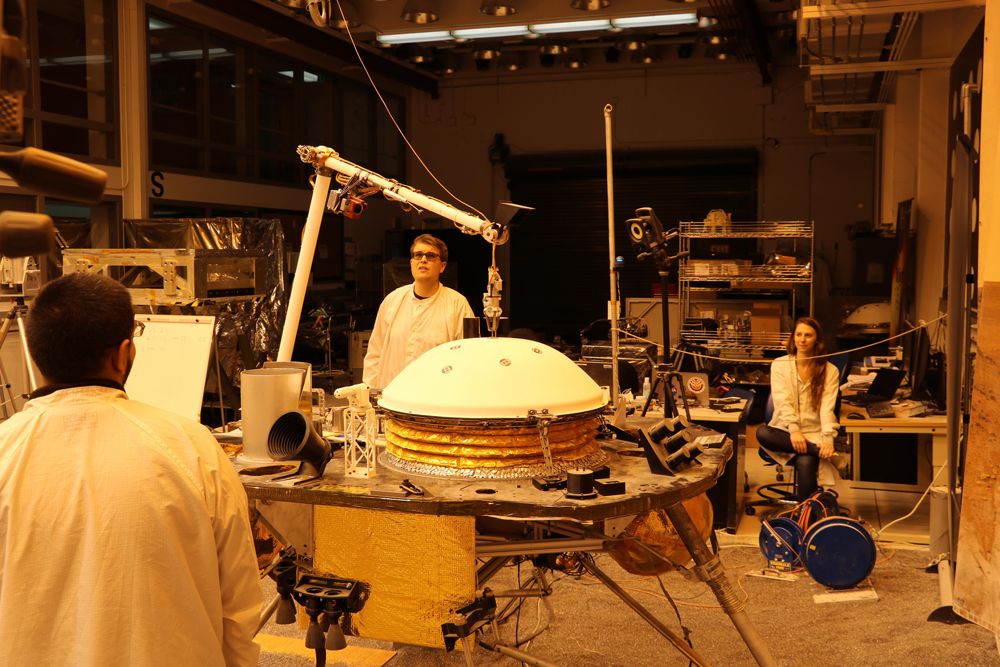 How NASA Mars Lander's 'Steampunk' Claw Will Work (Video) | Space