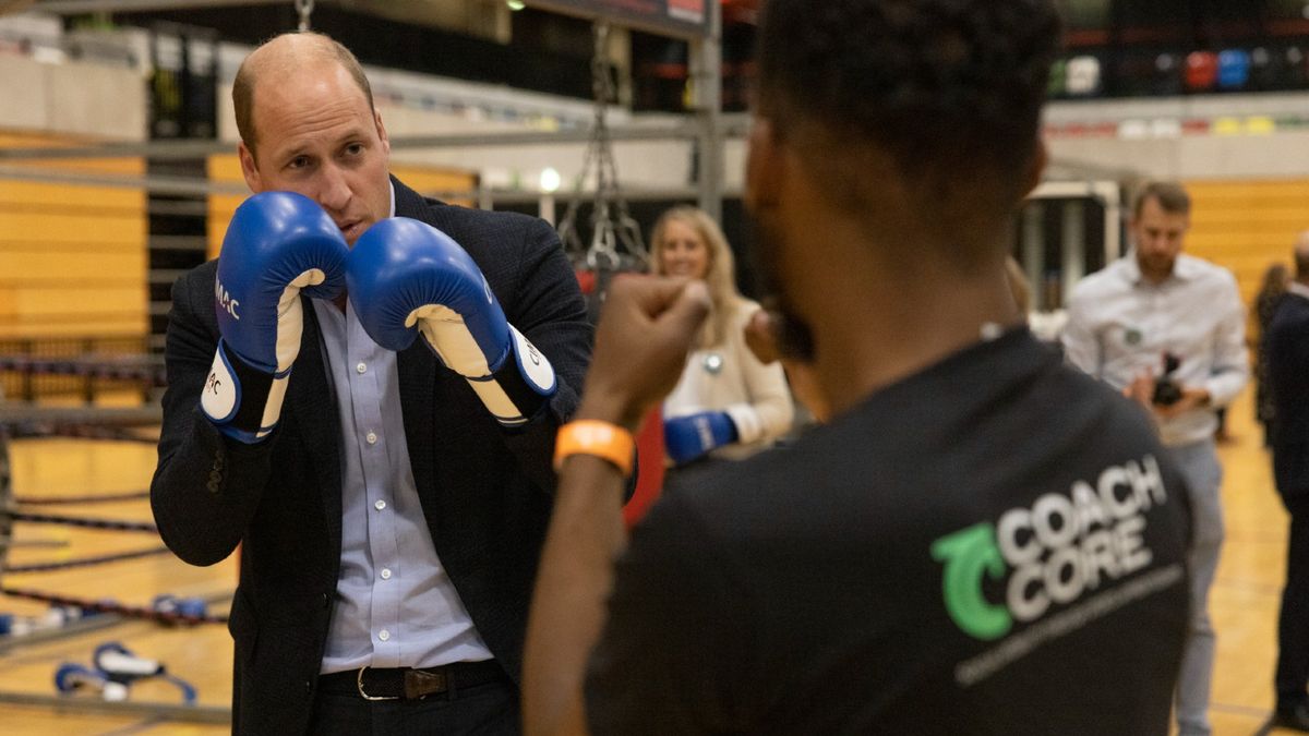 Prince William shows off boxing skills at royal engagement | Woman & Home