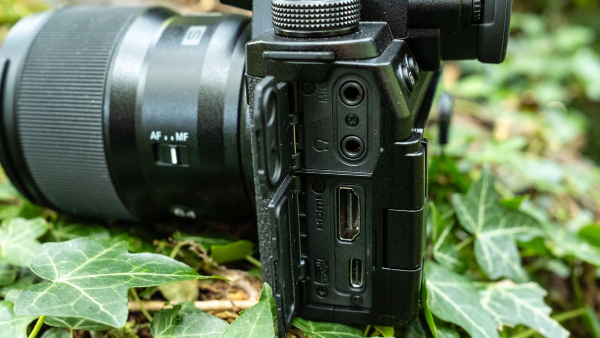 Panasonic Lumix S5IIx review | Space