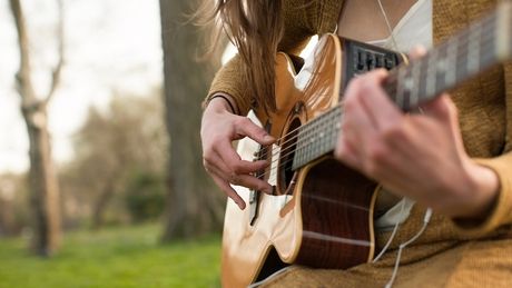 Acoustic guitar for beginners: 15 key terms and techniques | MusicRadar