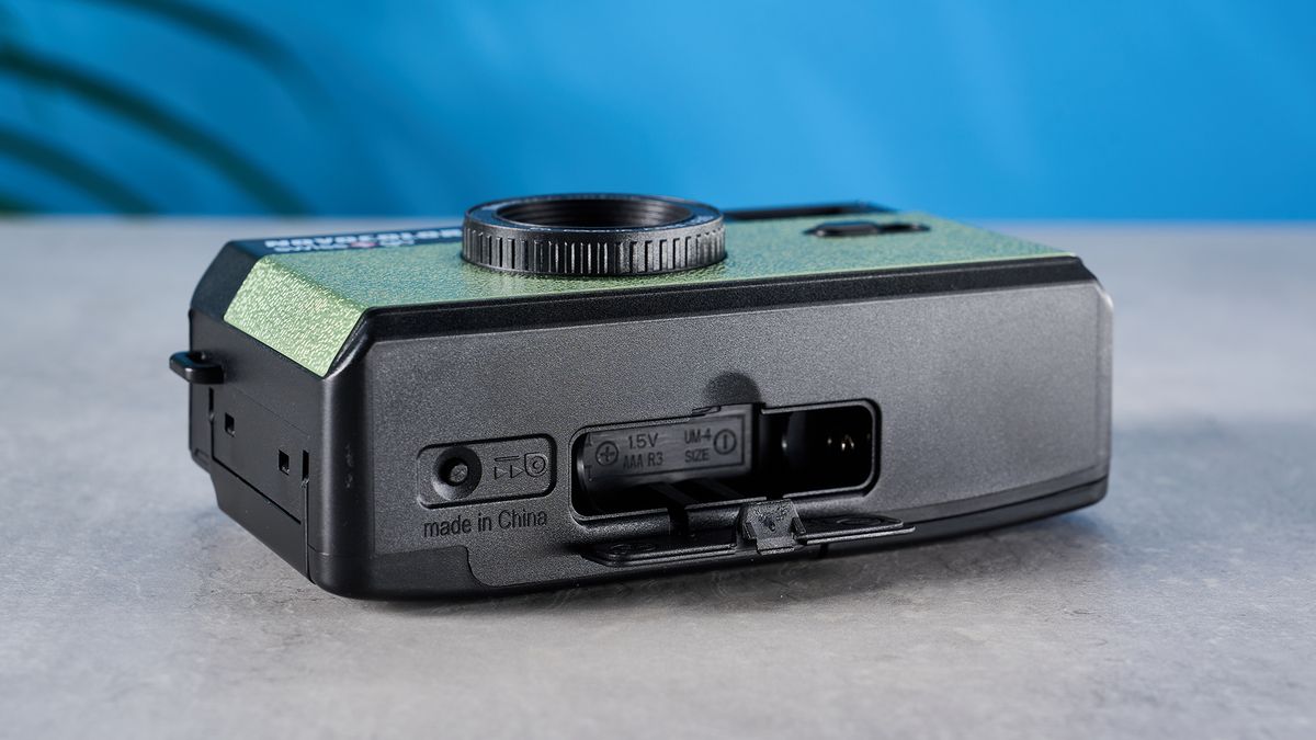 Novocolor Swiss+Go 35mm review | Tom's Guide