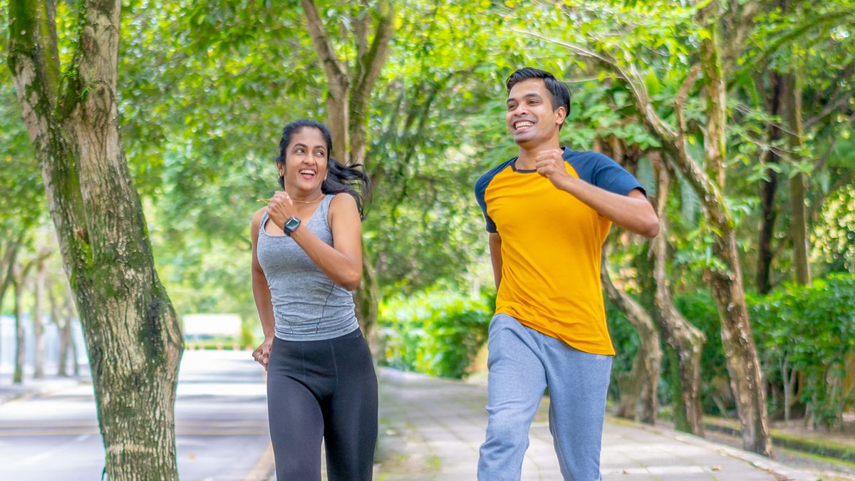 Should you work out on your own, or with a partner? We look at the ...