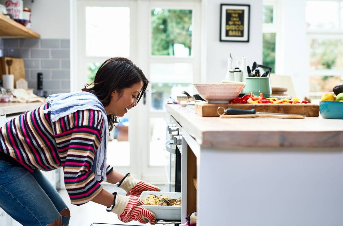 10 cooking techniques to master during self-isolation | GoodtoKnow