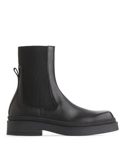 Arket's Sales Are Legendary—23 Chic Pieces to Shop for Less | Who What Wear