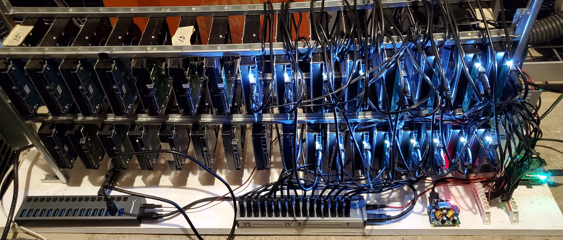 Chia Plotting PC Builds: What You Need to Farm Chia Coin | Tom's Hardware