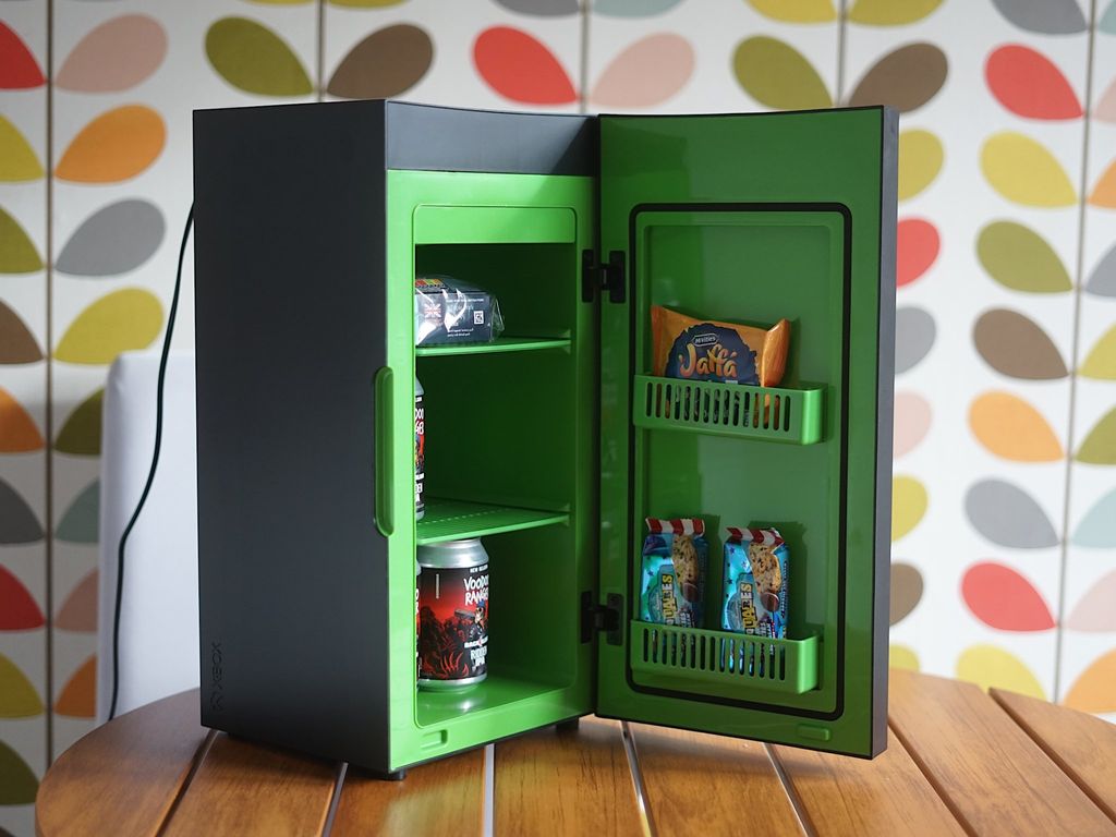 CTRL+ALT+DEFROST: The even BIGGER Xbox Series X Compact Fridge is now ...