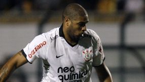 Adriano goal keeps Corinthians on course | FourFourTwo