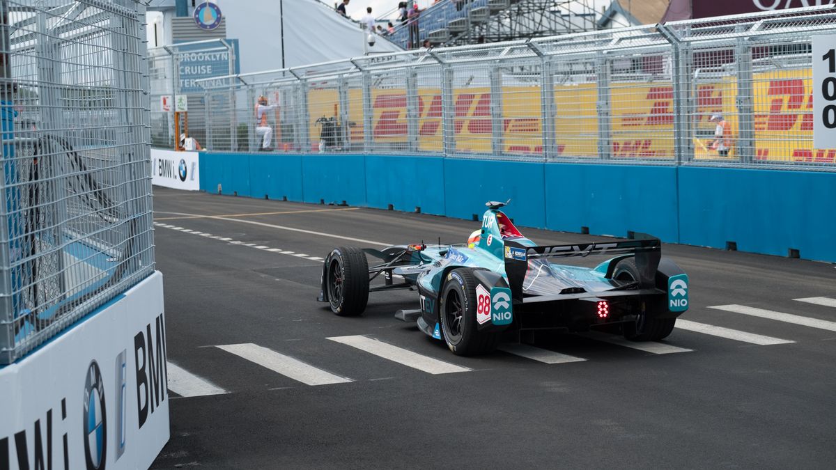The frantic, frenetic world of Formula E racing | TechRadar