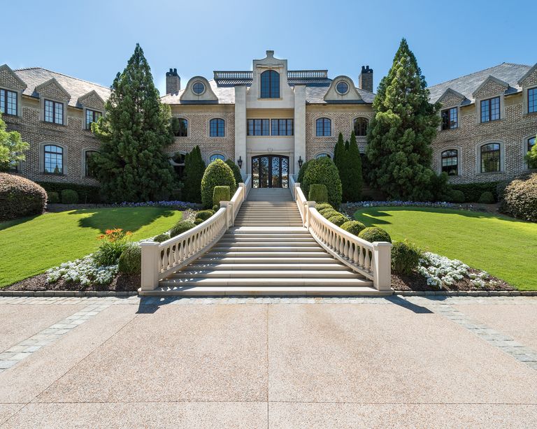 Tour Tyler Perry's house – The most expensive property in Georgia ...