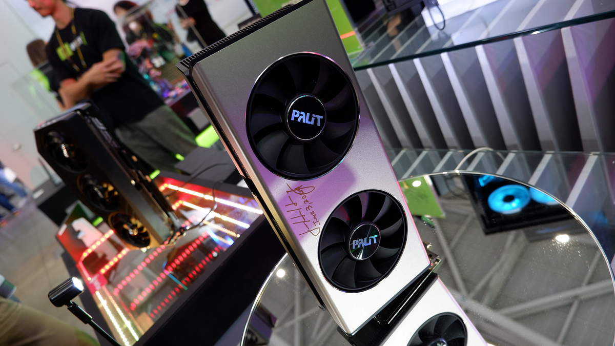 Palit has created a part-air, part-liquid, all-monster RTX 4090 ...