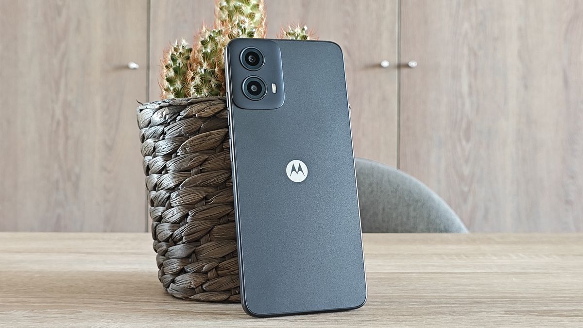 Motorola moto g34 review | TechRadar