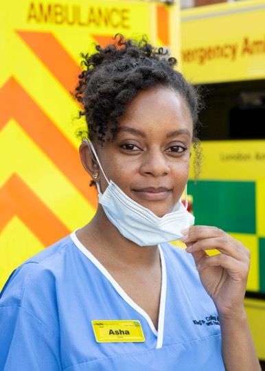 Photo exhibition celebrates the diversity of deaf people in the UK ...