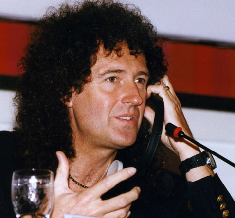 Queen Guitarist Brian May Undergoes Tests for Cancer | Guitar World