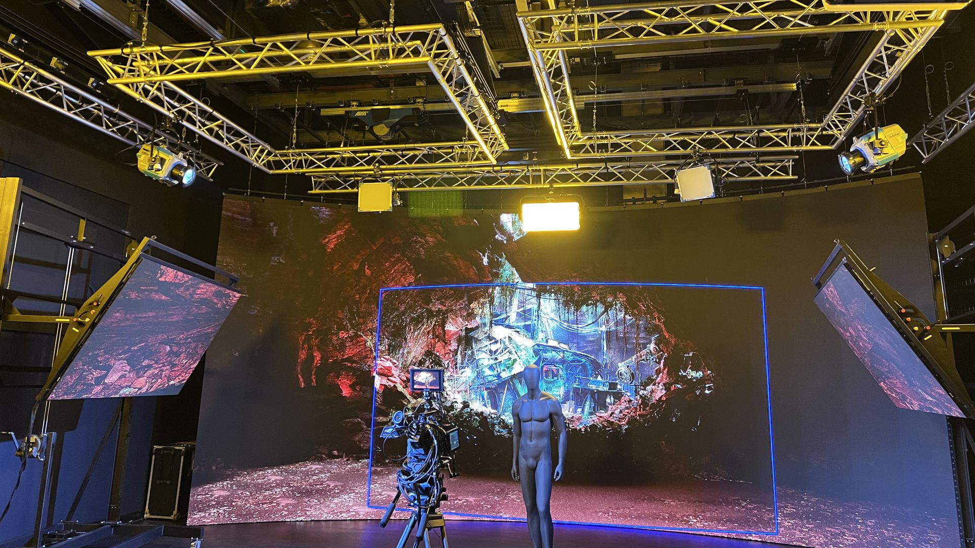 ROE Visuals, Brompton Technology Power Virtual Production Studio ...