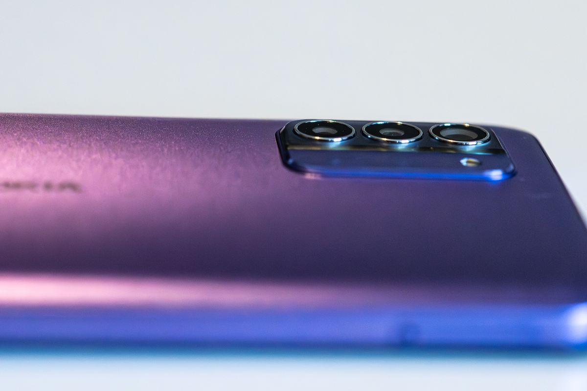 Nokia G42 review: repairable budget phone makes a mid-range case ...