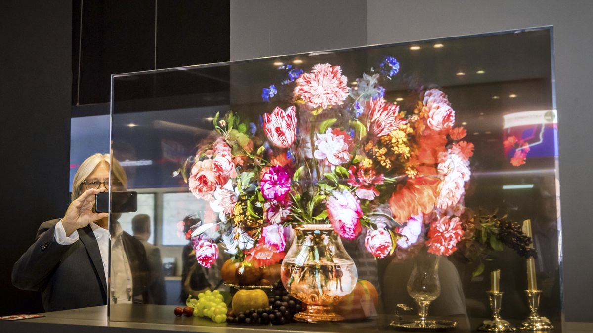 LG’s Transparent OLED Panel Now Available | TV Tech