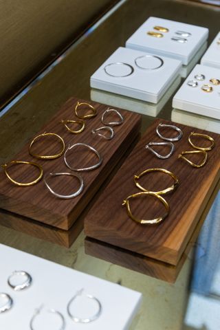 Interview: Jewellery Designer Dinny Hall On Her 9-To-5 | Marie Claire UK