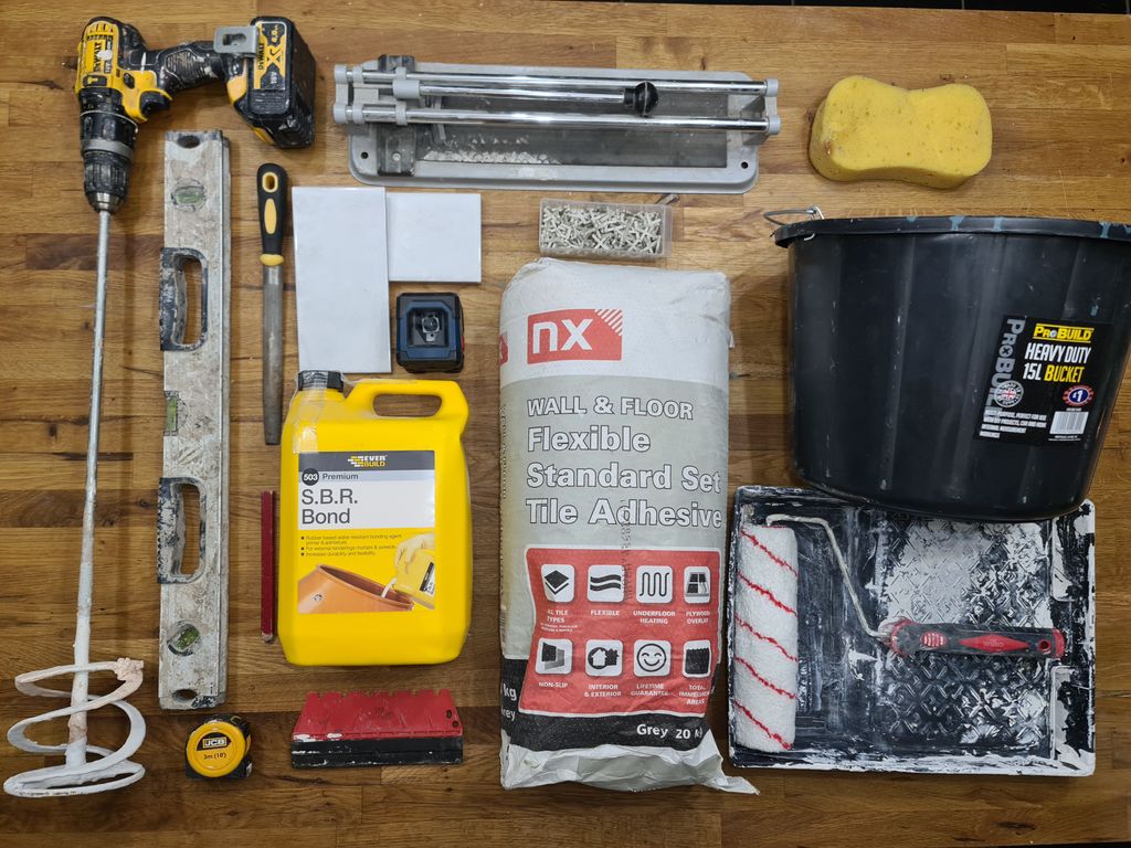 How to Tile a Wall: The Step-by-Step Guide | Homebuilding