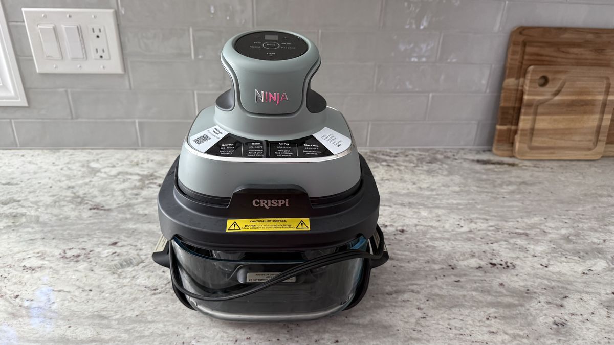 Ninja Crispi 4-in-1 Portable Glass Air Fryer Cooking System review ...
