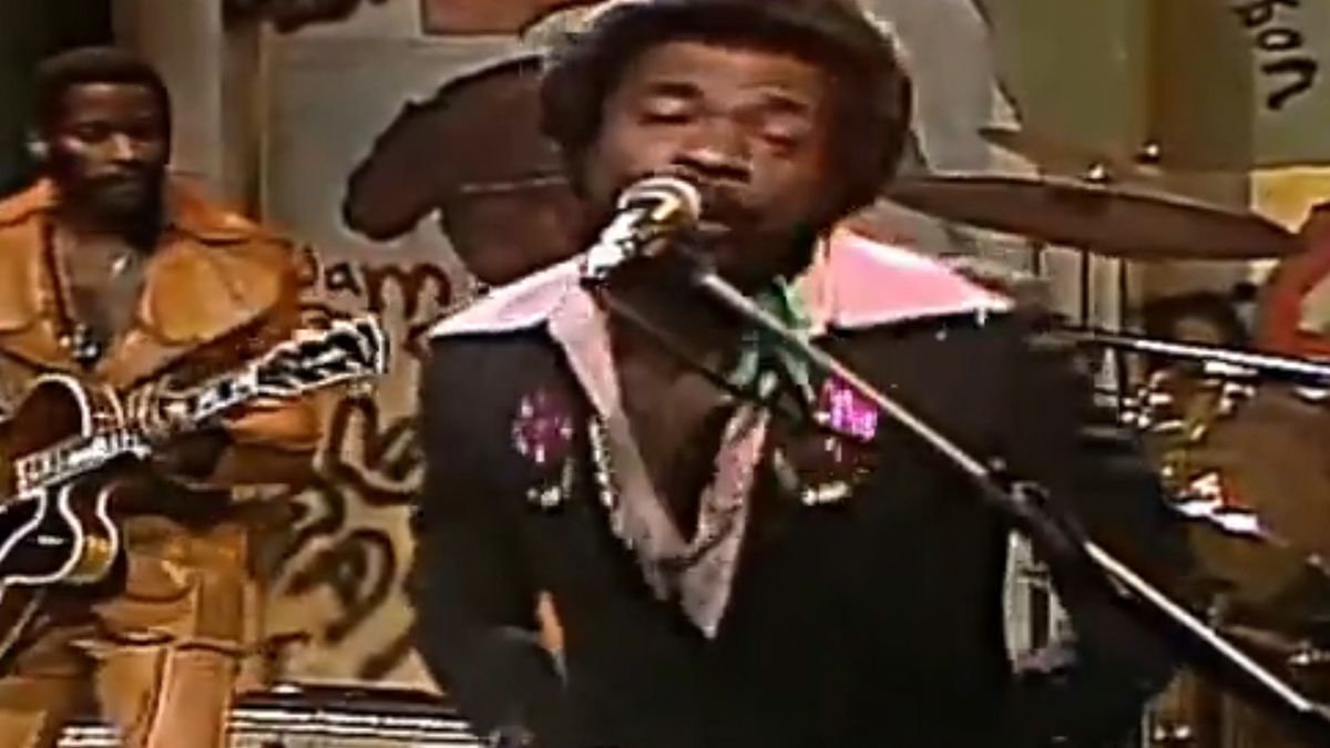 32 Of The Most Memorable Musical Guests In SNL History | Cinemablend