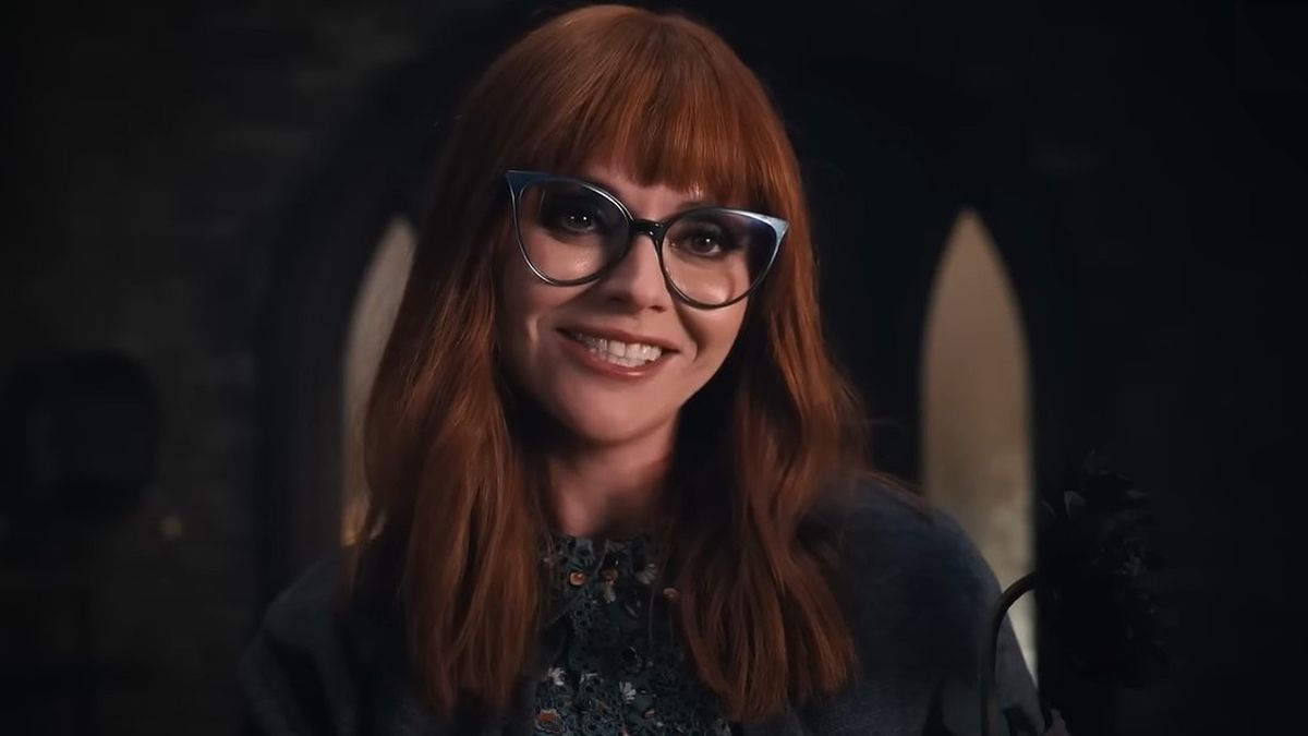 Wednesday season 2 part 1 ending explained: Who is the Avian, who dies ...