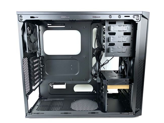 How To Build A $2,000 Custom Gaming PC | Tom's Hardware