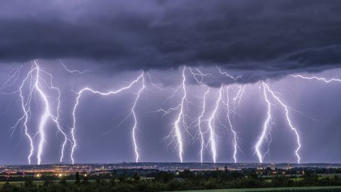How to photograph lightning like a pro | Digital Camera World