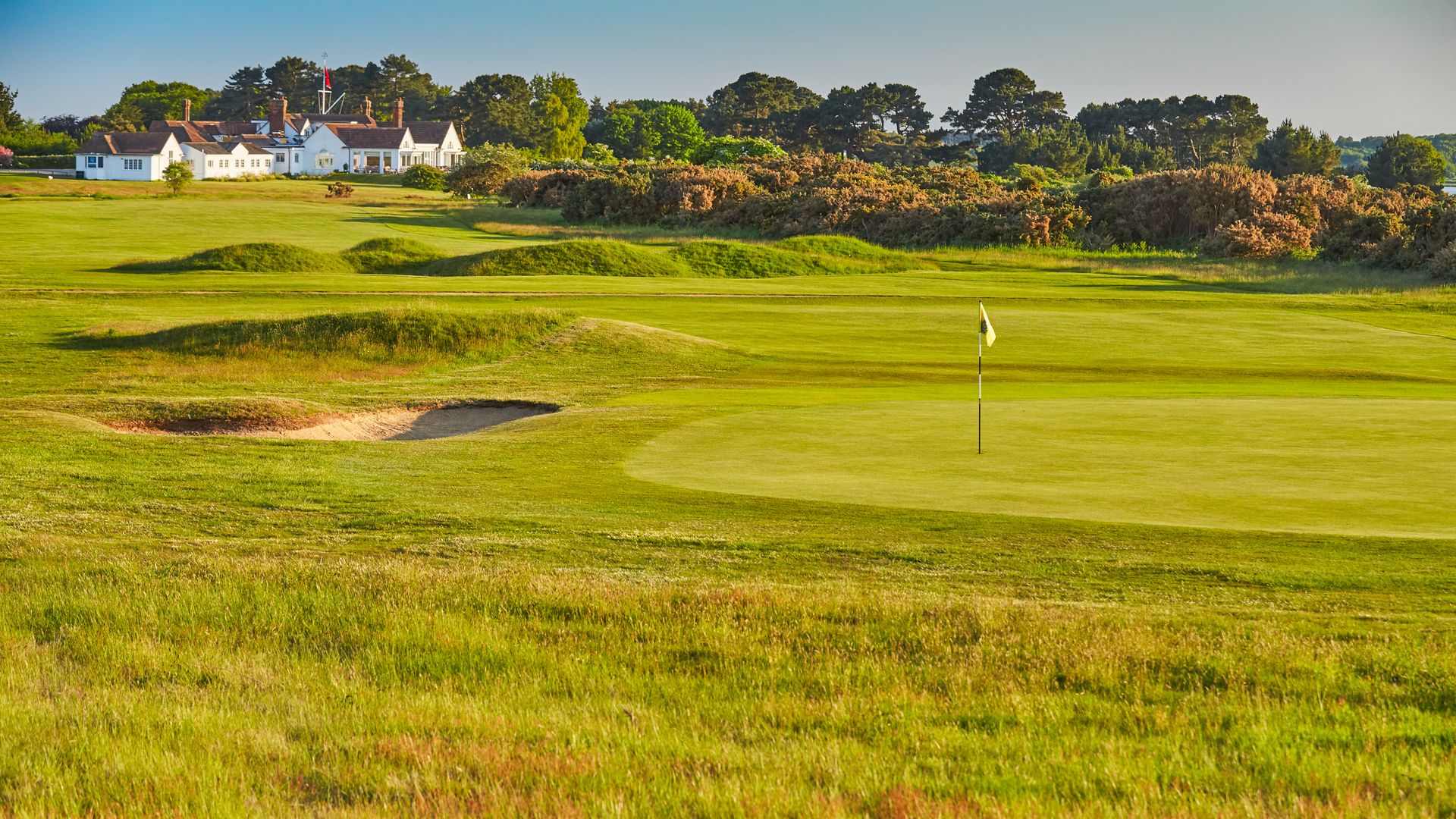 Aldeburgh Golf Club: Championship Course Review, Green Fees, Tee Times ...