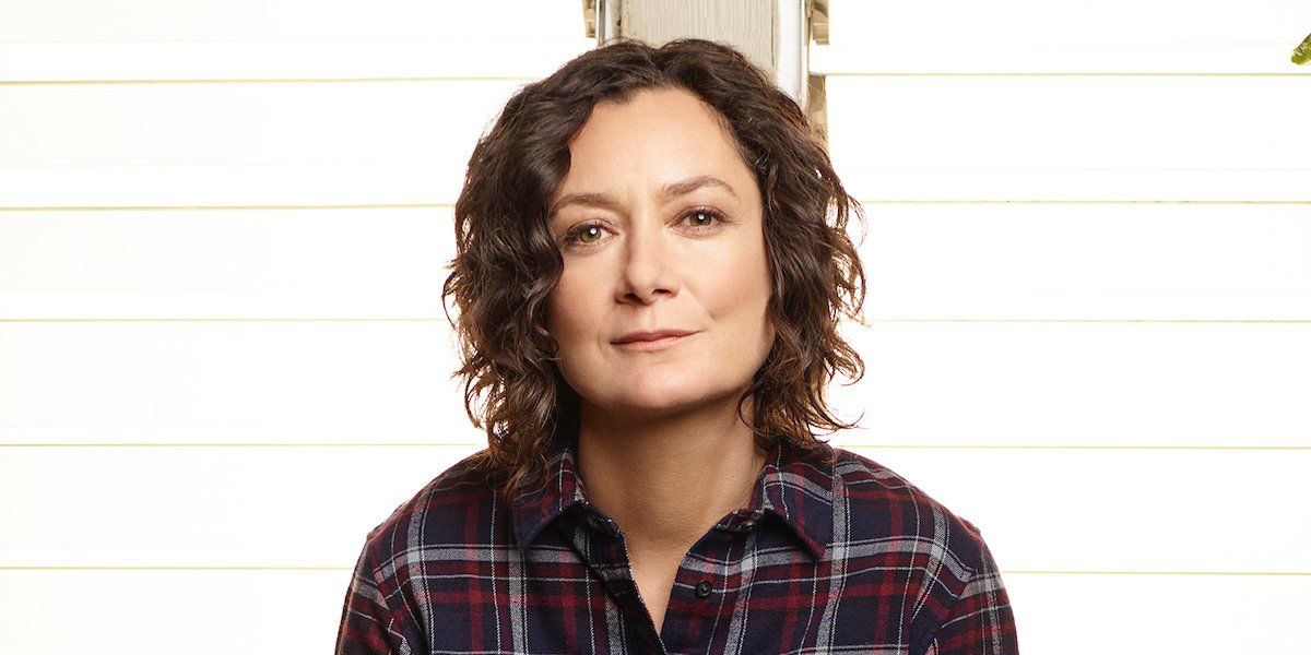How Political Will The Conners Season 2 Be? Sara Gilbert Responds ...