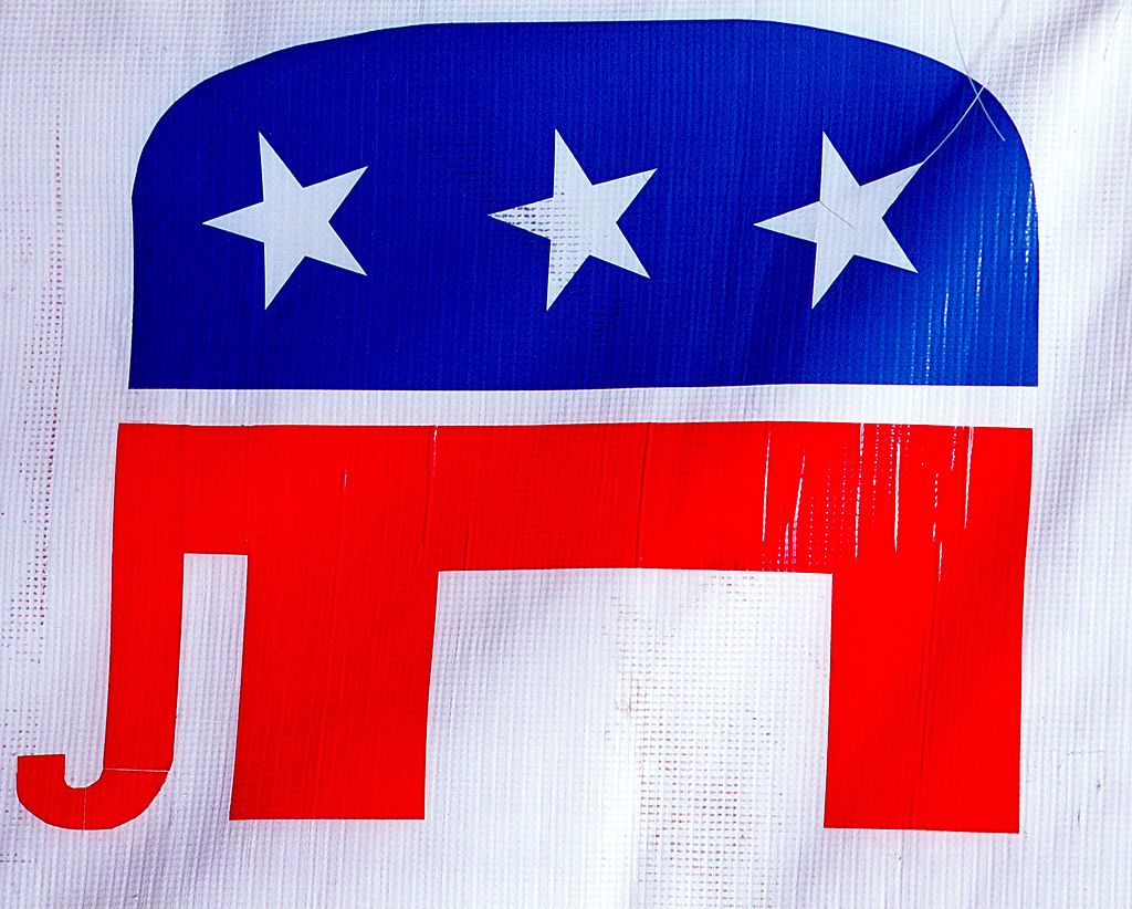 Republican insiders are breaking up with their friends over Donald ...