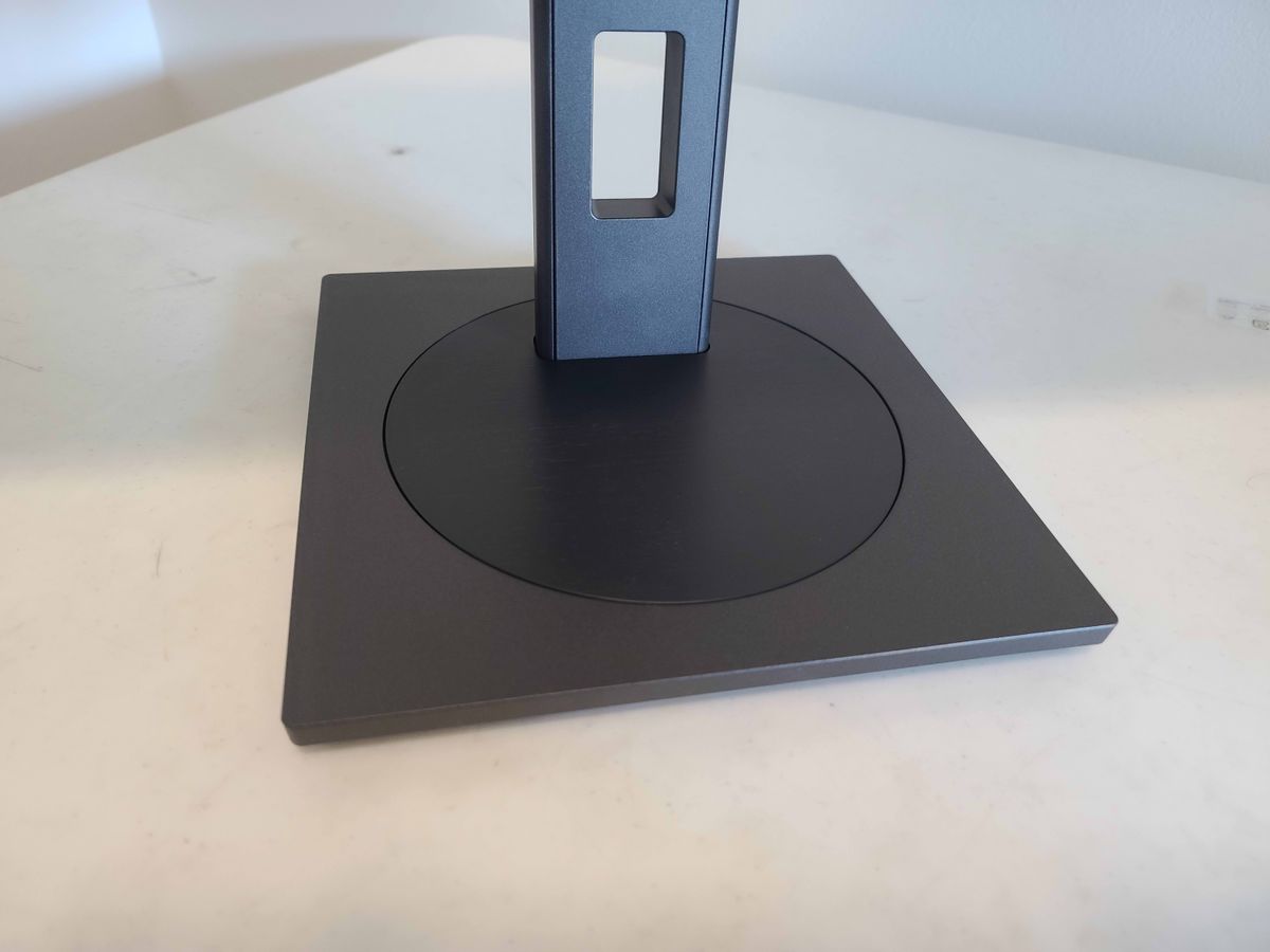 Philips Brilliance 279P1 USB-C Monitor Review: A Laptop's 4K Best ...