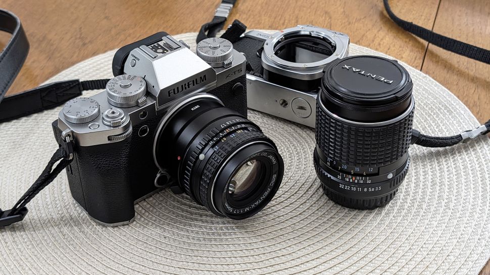 The best $50 I spent this Black Friday gave my old lenses new purpose ...