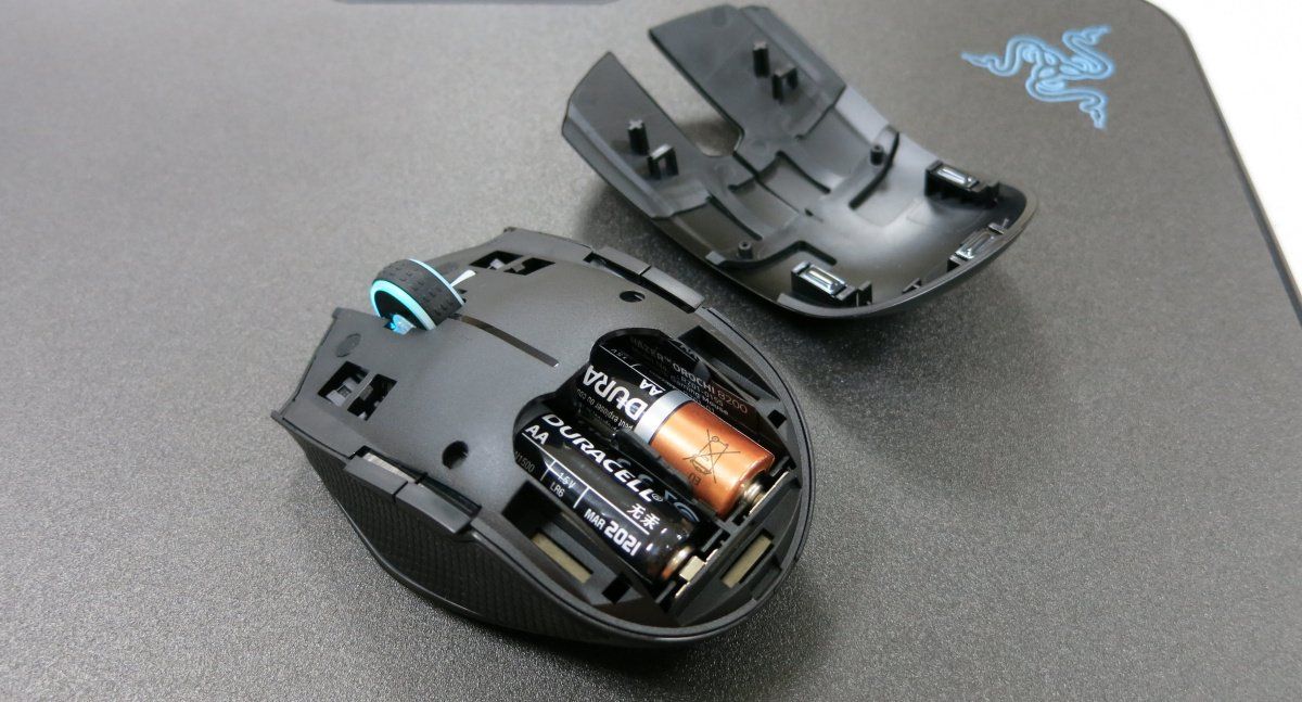 Razer Orochi review: A portable gaming mouse with big features ...