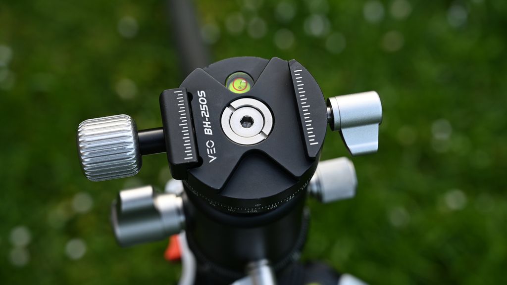 Vanguard VEO 3+ 303CBS review | Digital Camera World