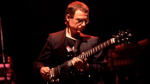 Robert Fripp’s 20 greatest guitar moments | Guitar World