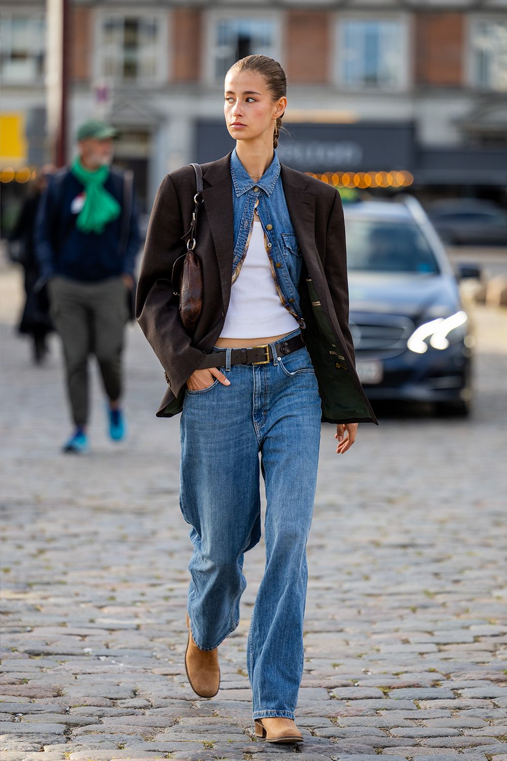 This Is the Cool Way to Wear Denim-Shirt Outfits in 2025 | Who What Wear